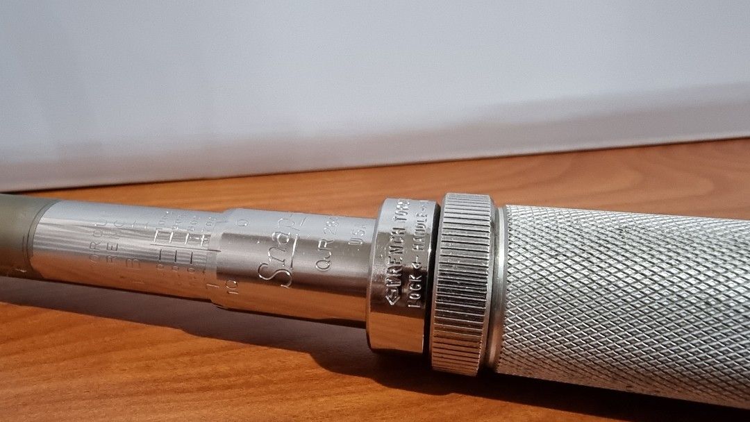 Snap-on Torque Wrench QJR284E, Furniture & Home Living, Home ...