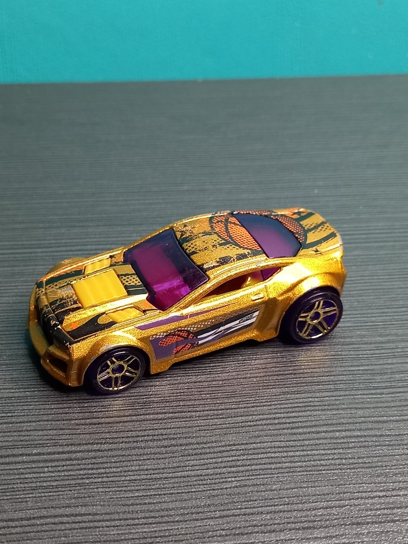 Torque Twister R0921 2009 Mattel Hot Wheels Diecast, Hobbies & Toys ...