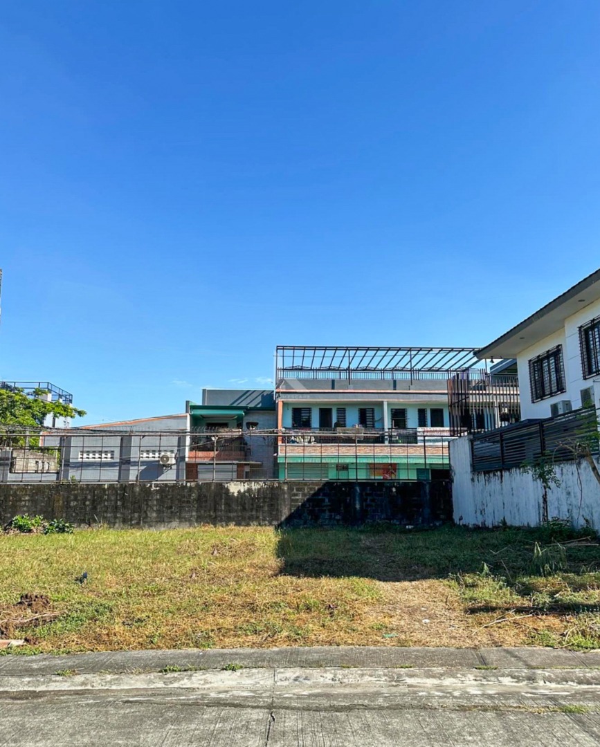 209 sqm Flat Residential Lot for sale in Ayala Ferndale Homes Quezon ...