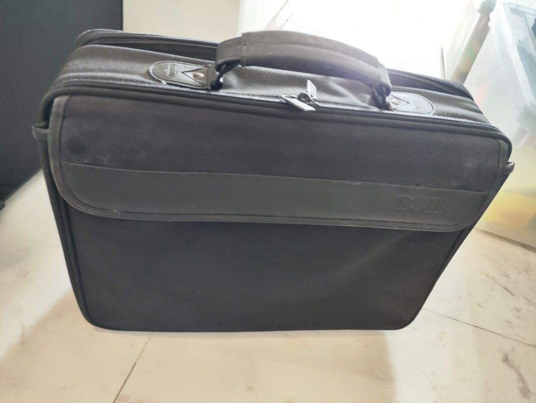 Dell Hand Carry Laptop Bag (old School), Men's Fashion, Bags ...