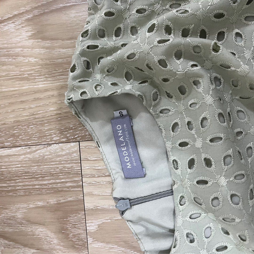 Modelano Channa Dress, Fesyen Wanita, Pakaian Wanita, Gaun & Rok di Carousell