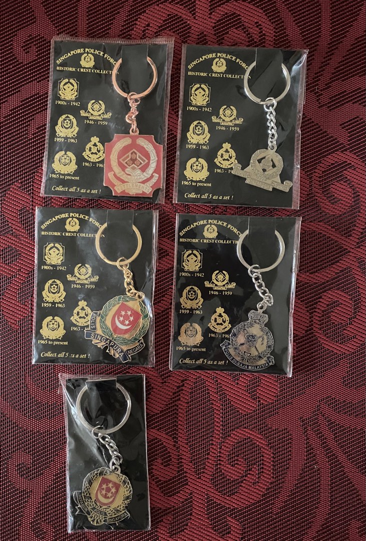 SPF Historic Crest Collection (key chain X 5), Hobbies & Toys ...