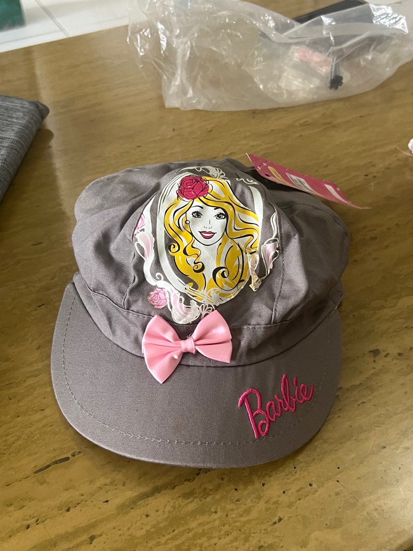 Topi Barbie Original Preloved Anak Size 50, Bayi & Anak, Baju Anak ...