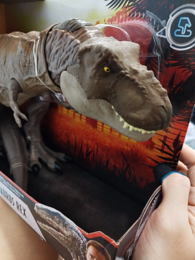 Trex Jurassic World Mouth Jaw Open Close, Hobbies & Toys, Toys & Games on Carousell