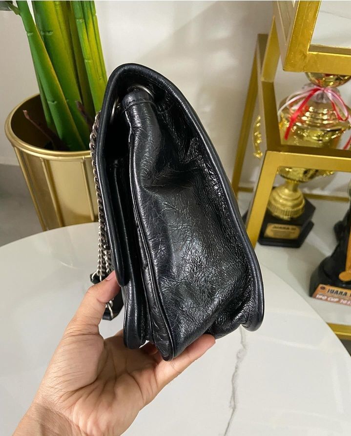 YSL MADE IN ITALY FULL KULIT ASLI, Fesyen Wanita, Tas & Dompet di Carousell