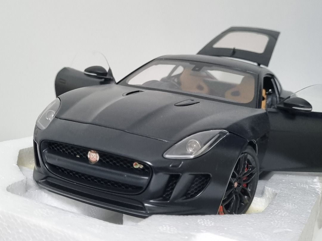 1/18 Autoart Jaguar F Type, Hobbies & Toys, Toys & Games on Carousell