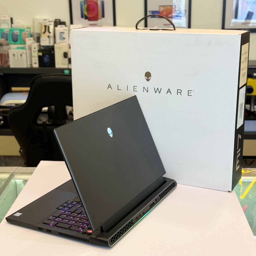 Alienware M17 R2 i7-9th 16GB 1TB RTX2070-super (PROMO), Computers ...