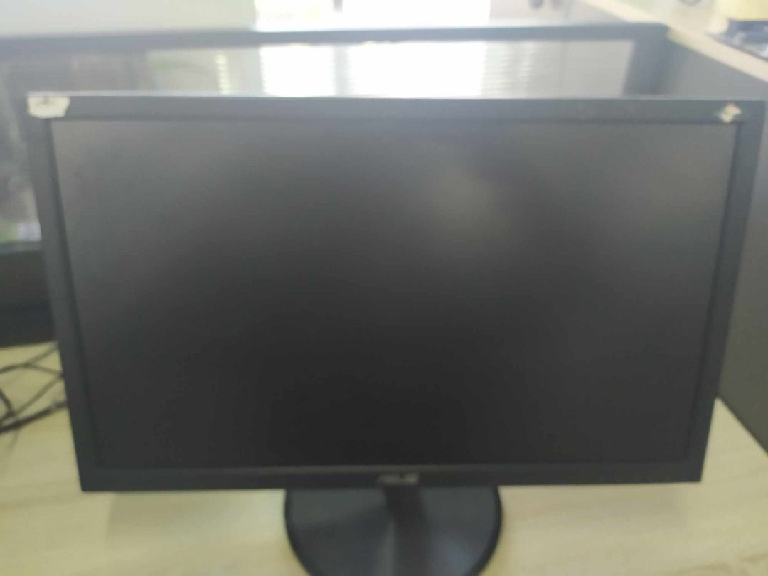 ASUS 22 Inch LCD Monitor VGA only, Computers & Tech, Parts ...