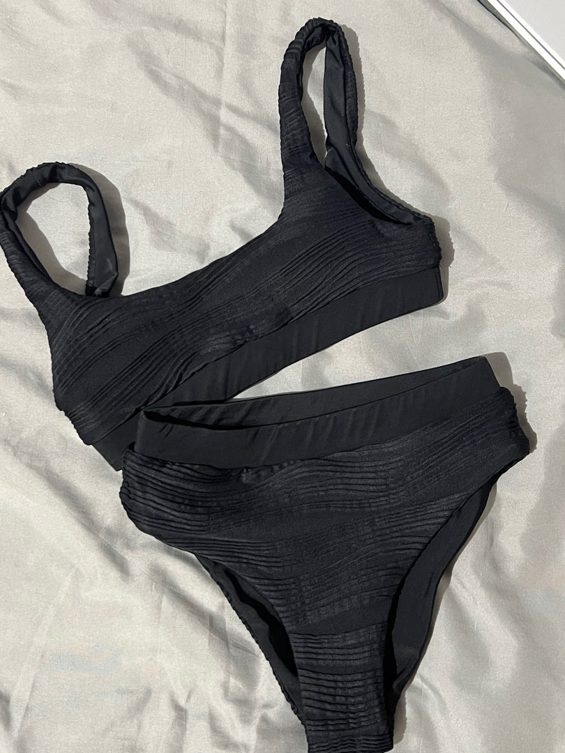 Eighth Mermaid Bikini, Women's Fashion, Swimwear, Bikinis & Swimsuits ...