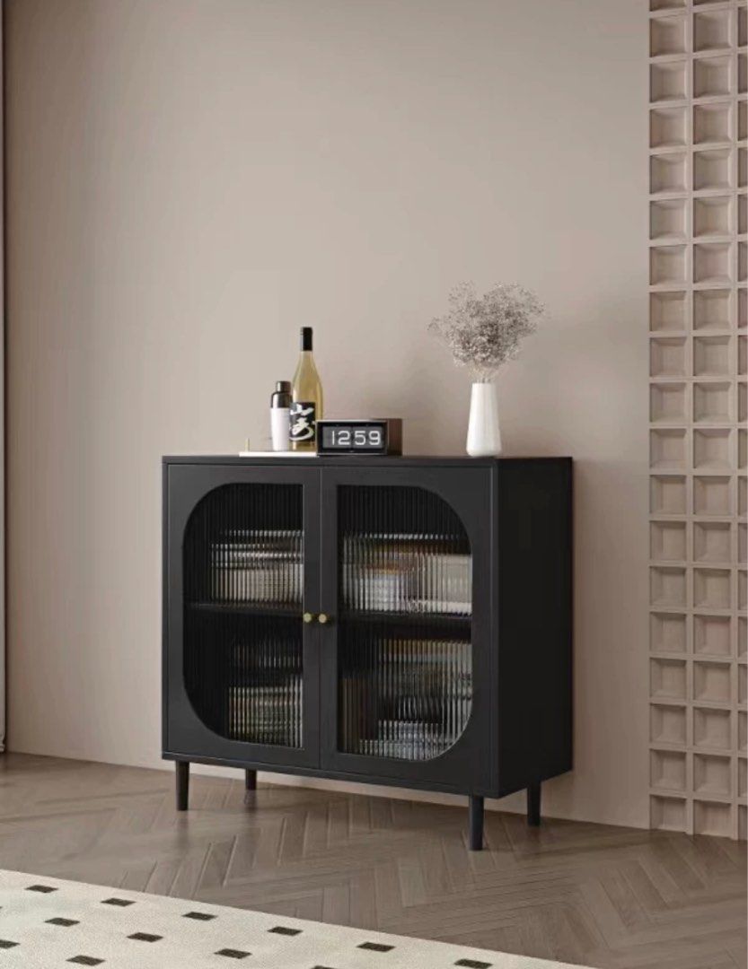 European Shaker Style Sideboard Cabinet / Chest Of Drawers in Glass ...