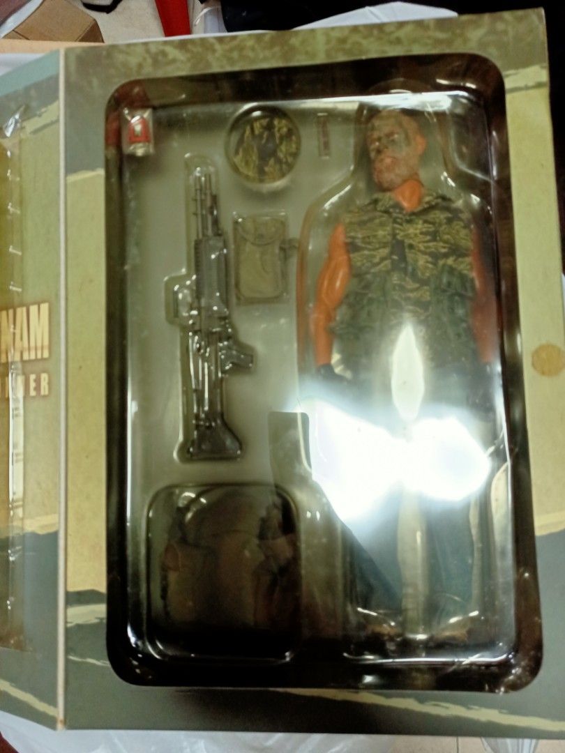 Hot Toys US Navy Seal M60 Shorty Machine Gunner Viernam, Hobbies & Toys ...