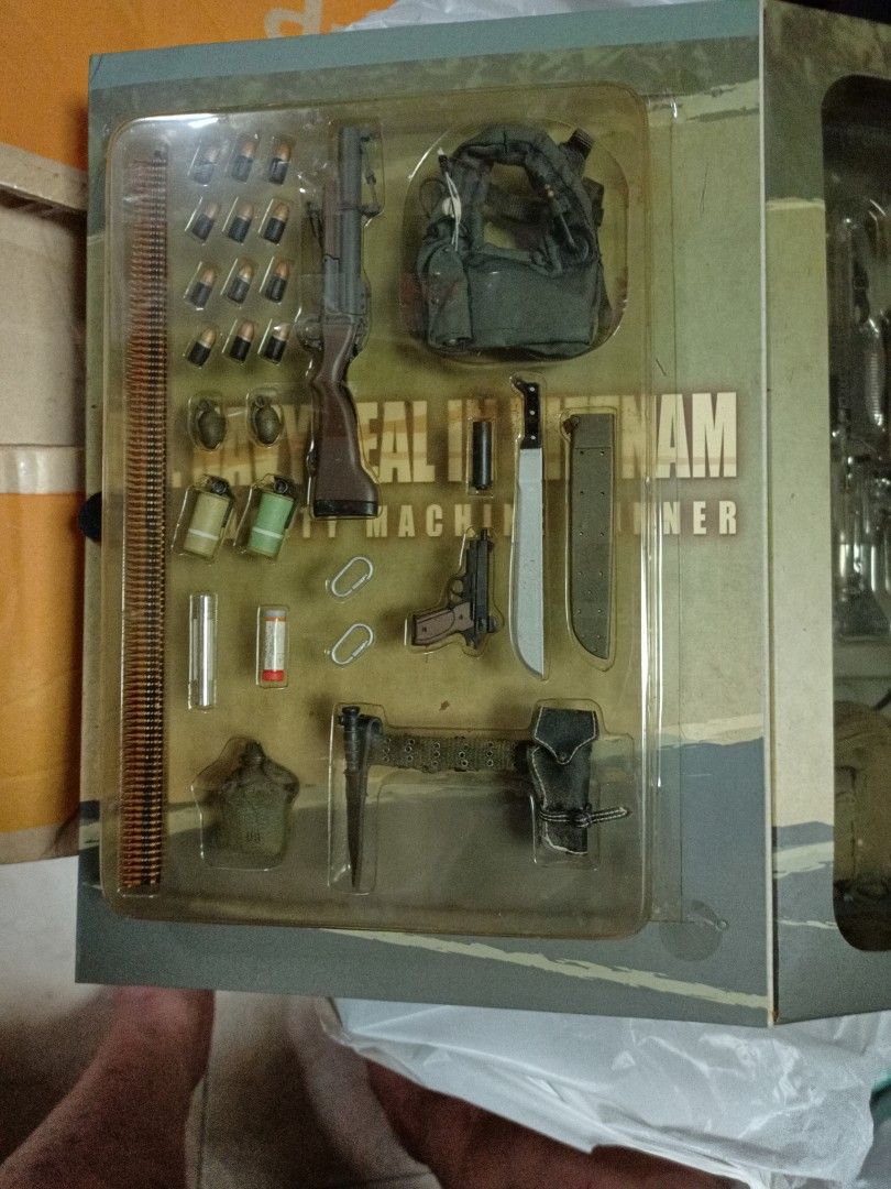 Hot Toys US Navy Seal M60 Shorty Machine Gunner Viernam, Hobbies & Toys ...