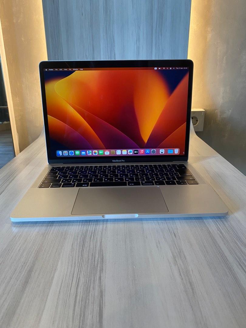 Macbook Pro 13-inch i5 2017 16/256GB, Elektronik, Komputer, Laptop di ...