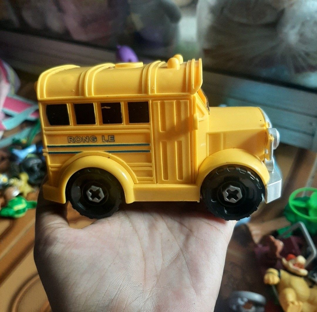 Mainan kendaraan mobil mobilan school bus cocomelon, Toys ...