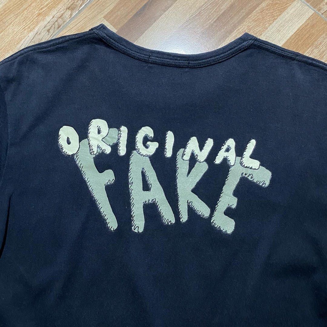 Original Fake "Trash Logo Kaws" Shirt, Fesyen Pria, Pakaian , Atasan di ...