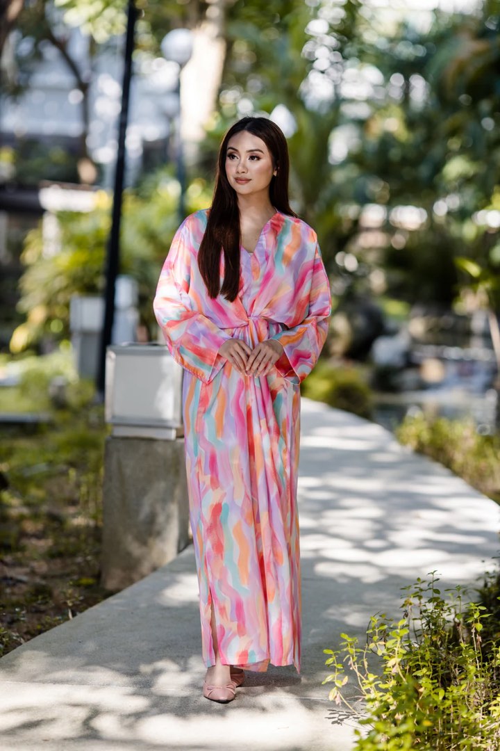 Poya Light Lipi Wrap Dress, Women's Fashion, Dresses & Sets, Dresses on Carousell