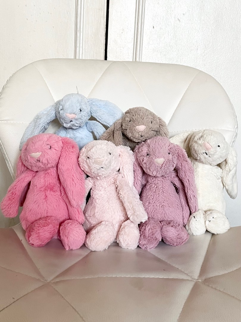 Small jellycat bashful bunny, Hobbies & Toys, Toys & Games on Carousell