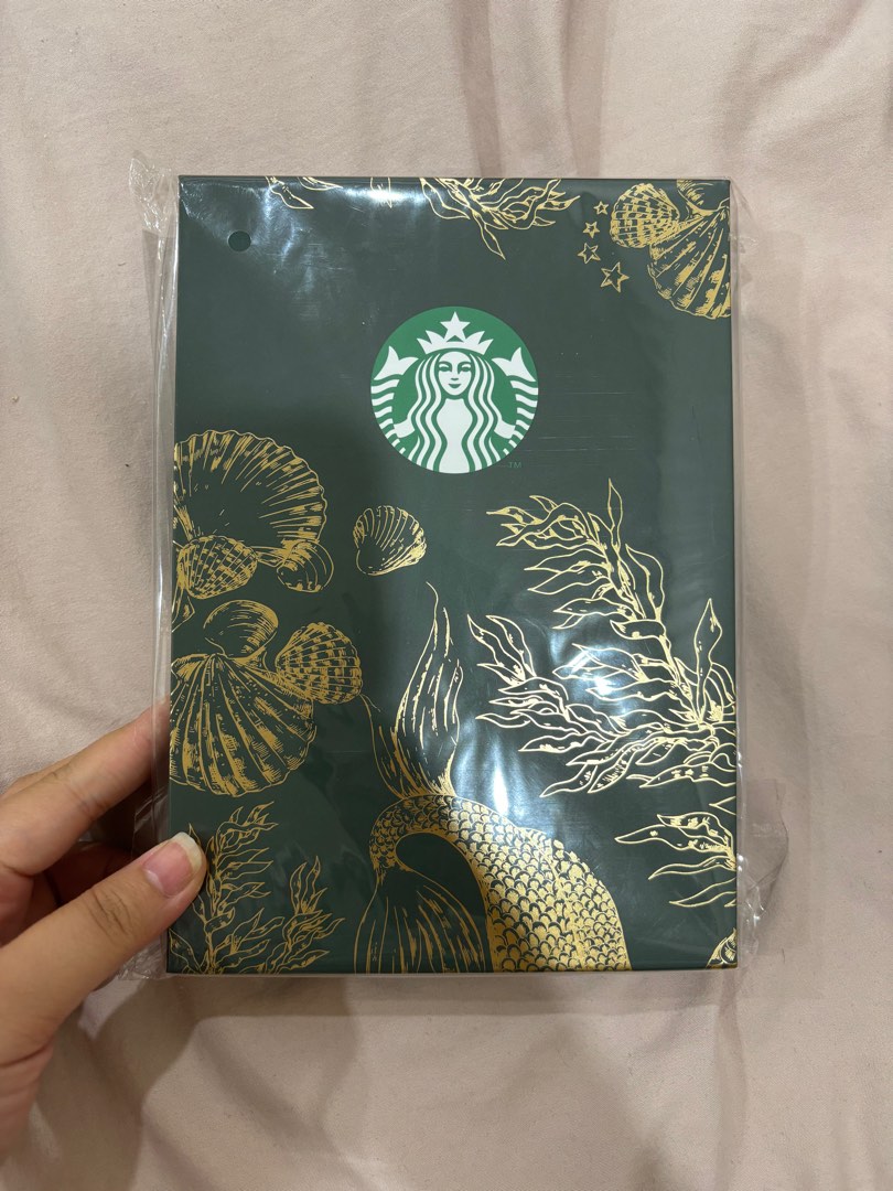 Starbucks Desk 2024 Calendar, Hobbies & Toys, Memorabilia ...