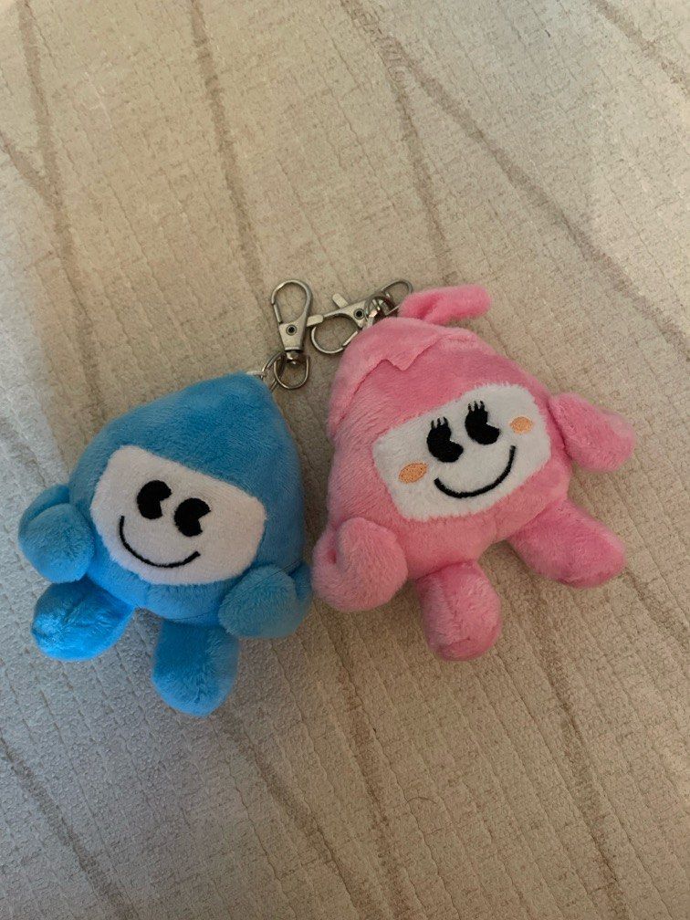 Water Wally and water sally key chain, Hobbies & Toys, Toys & Games on ...