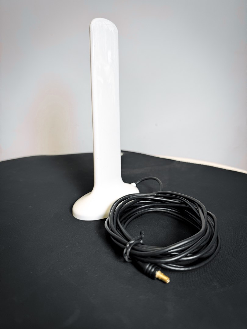 5G Antenna , Router / AP 信號 天線 TS9, 電腦＆科技, 電腦周邊及配件, Wifi及上網相關產品 - Carousell