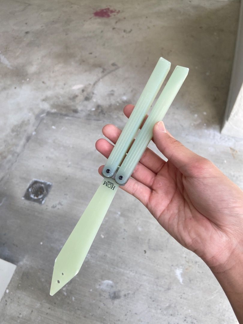 baliplus g10st balisong trainer, Hobbies & Toys, Toys & Games on Carousell