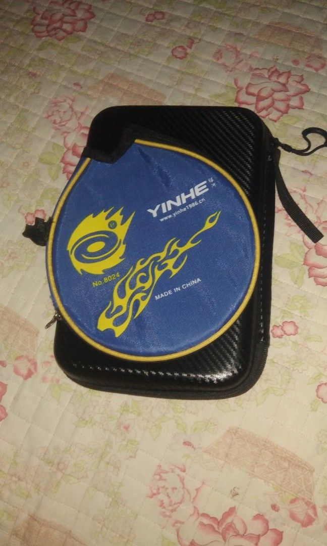 Bat Ping pong, Sports Equipment, Sports & Games, Racket & Ball Sports ...