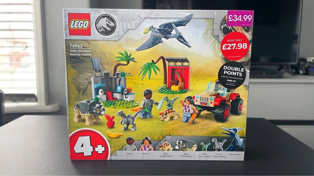 BNIB Lego Jurassic World Baby Dinosaur Rescue Centre 76963, Hobbies ...