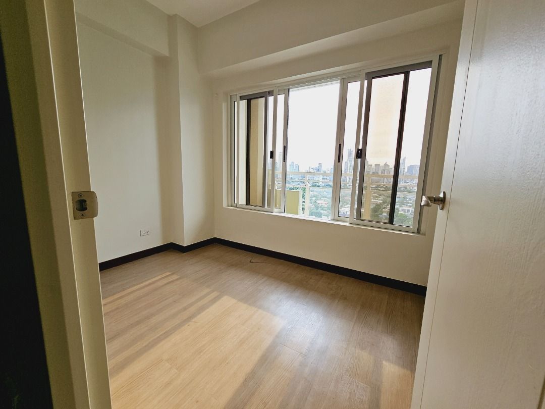 Brand New 2 Bedroom condo in Brio Tower by DMCI ready for occupancy ...