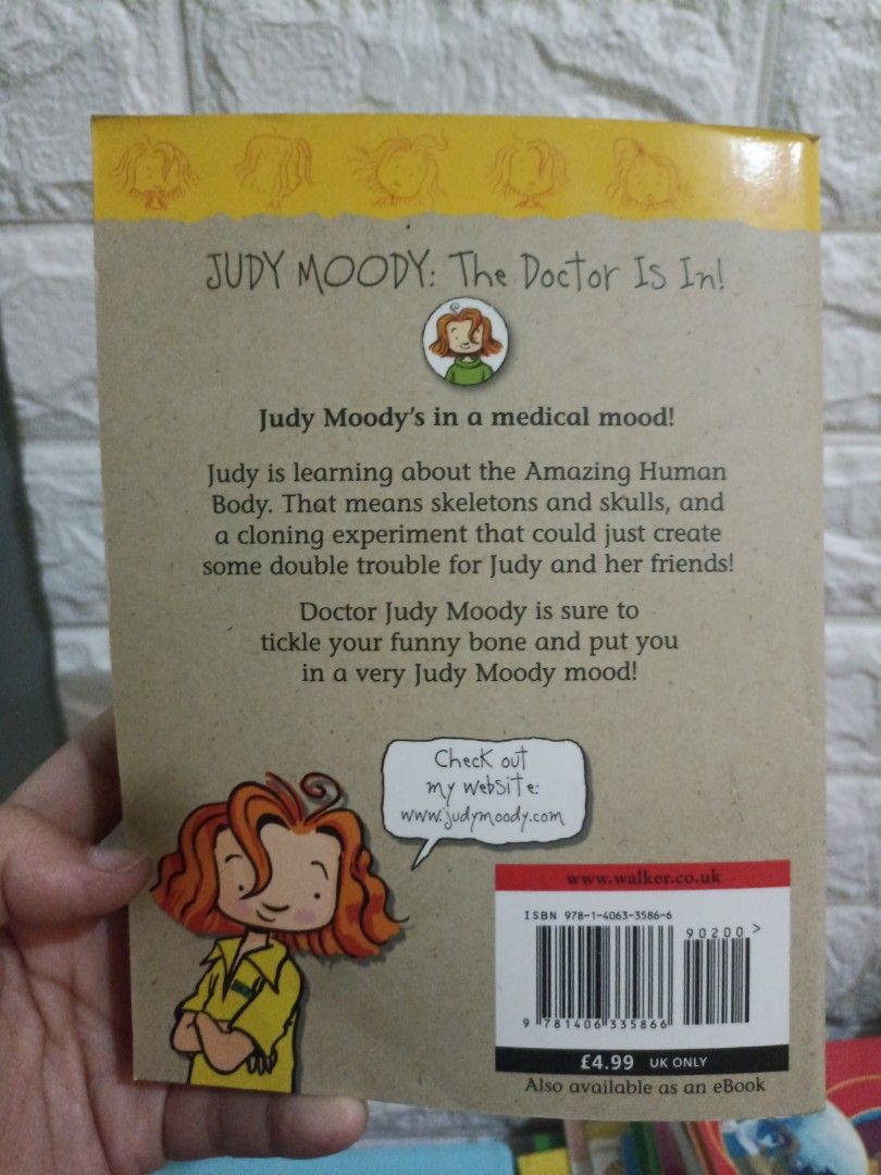 (Buku Bekas) Softcover Buku Impor - Judy Moody The Doctor Is In, Buku ...