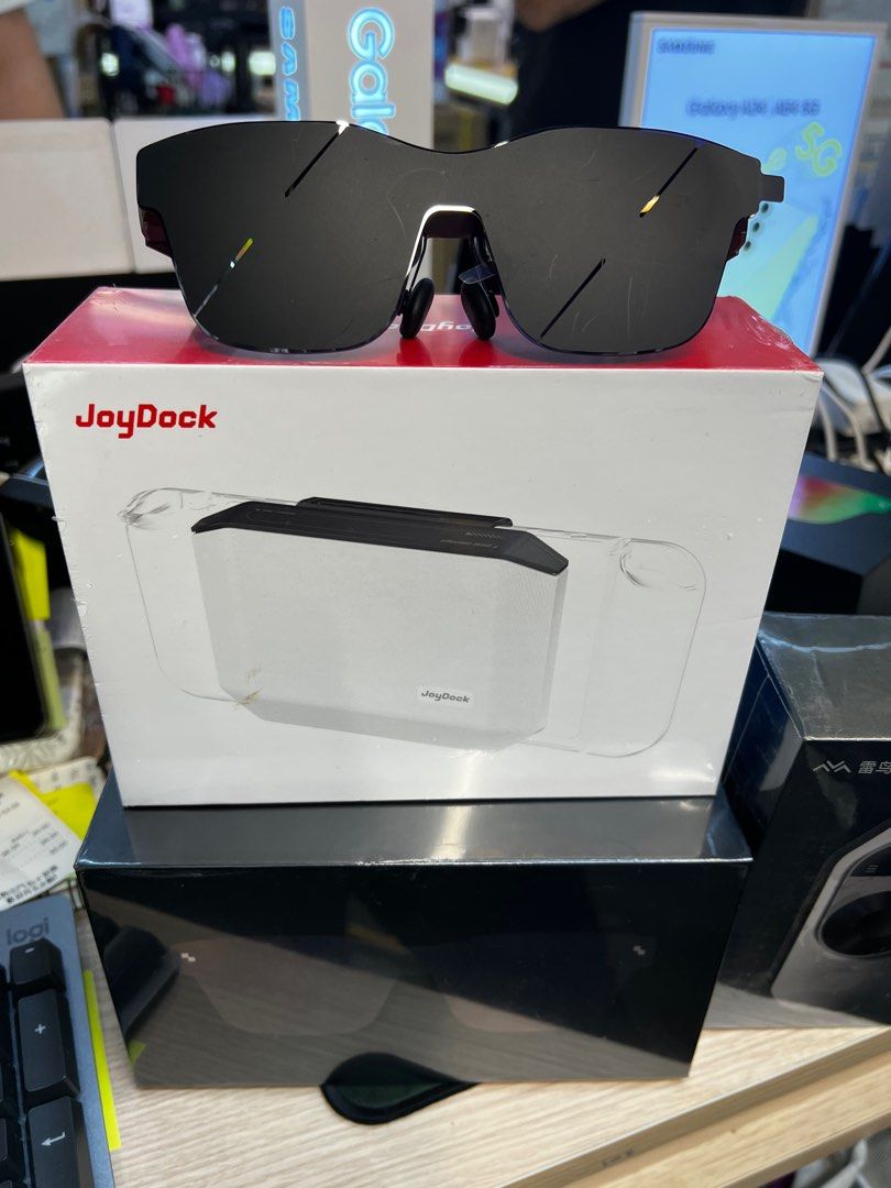 有Demo可試 雷鳥Air 2 智慧AR眼鏡 高清巨幕觀影眼鏡 120Hz高刷 可另加魔盒 搭配JOYDOCK 首創直連SWITCH, 電子遊戲, 遊戲機配件, VR 虛擬實境 - Carousell