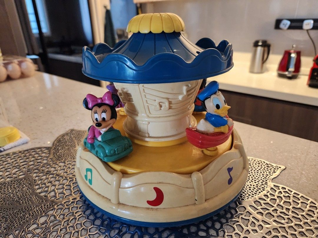 Disney merry-go-round carousel, Hobbies & Toys, Toys & Games on Carousell