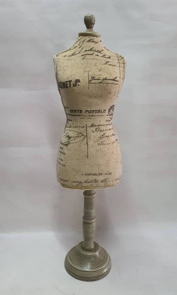 Fashion small mannequin stand girly mannequin, Women's Fashion, Jewelry ...
