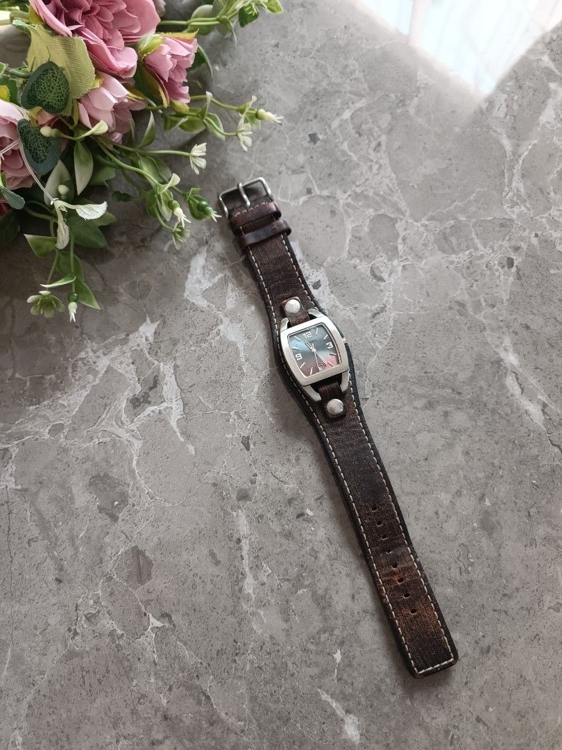 Fos*il Small Gaban 2 Tone Dial Brown Leather Authentic, Fesyen Wanita ...