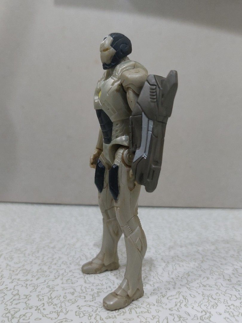 Hasbro Marvel Avengers 2012 Collectible Iron Man Ghost Armor + Rocket ...