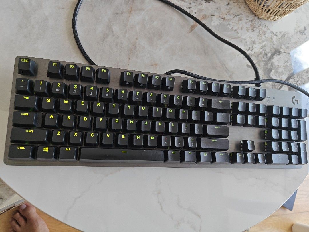 Logitech mechanical keyboard G512, Computers & Tech, Parts ...