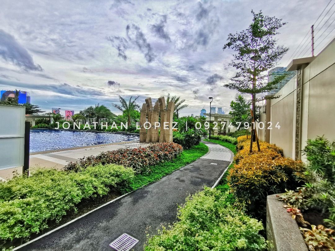 Ready for occupancy BRIO tower 2 BEdroom condo in MAkati near Rockwell ...