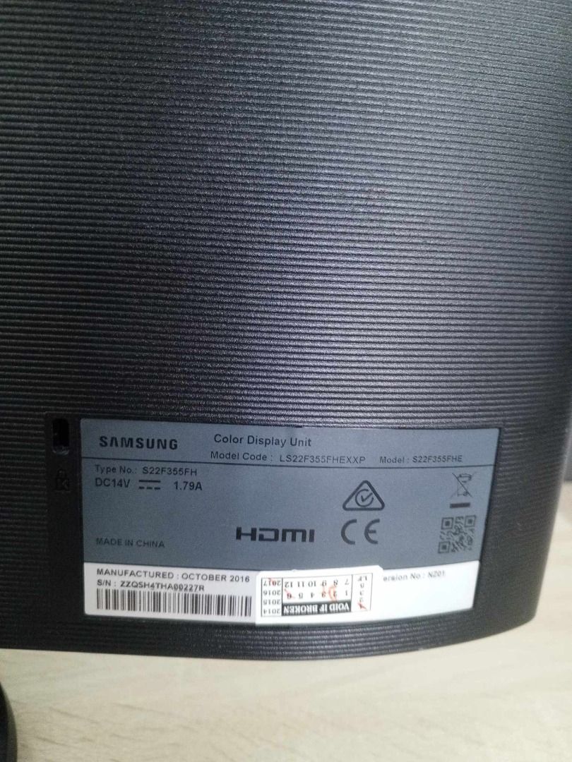 Samsung 22 Inch Monitor (VGA&HDMI), Computers & Tech, Desktops on Carousell