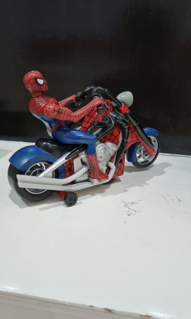 Spiderman Motorcycle Figure Collectible, Toys & Collectibles, Mainan di ...