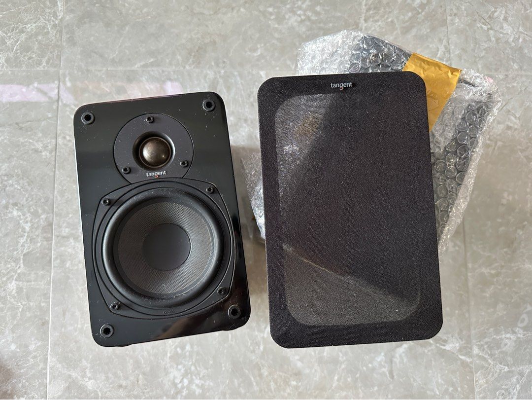 Tangent Evo E4 Bookshelf Speakers Fosi Audio Bluetooth BT20A Amplifier ...