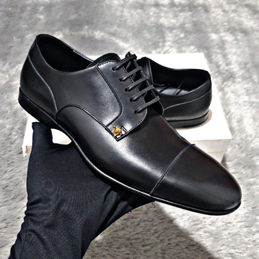 Versace Head Medusa Logo Pantofel, Fesyen Pria, Sepatu , Sepatu Formal ...