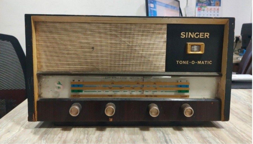 Vintage Radio Singer Tone-O- Matic for sale $ 150, Hobbies & Toys ...