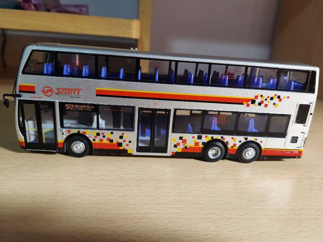 1:64 SMRT pixelated livery Enviro 500 bus, Hobbies & Toys, Toys & Games ...