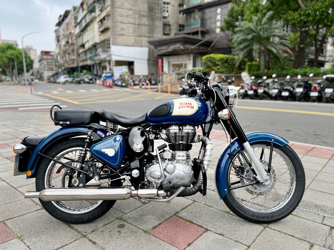2016年 皇家 Royal Enfield Classic 500 印度砲 低里程 超有型, 機車, 重機在旋轉拍賣