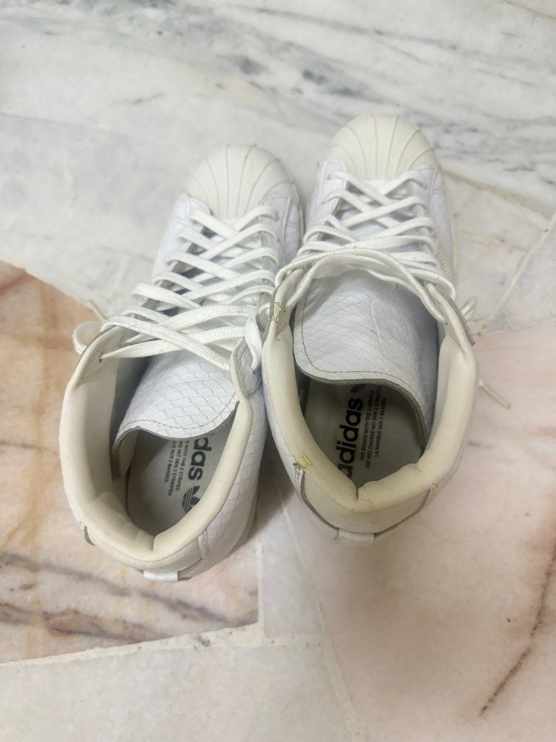 Adidas mid cut, Women's Fashion, Footwear, Shoe inserts on Carousell