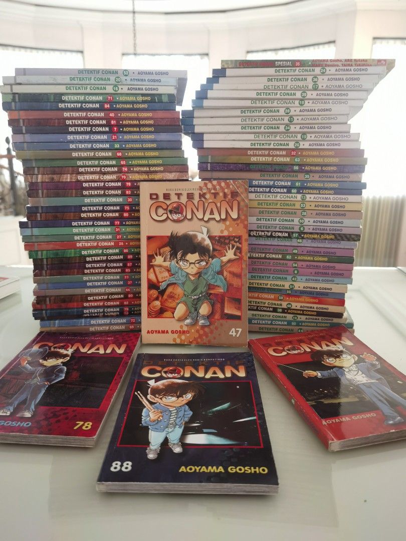 Conan Detektif komik, Buku & Alat Tulis, Komik dan Manga di Carousell
