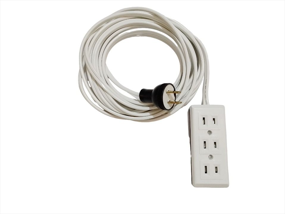 FLAT CORD EXTENSION #16-AWG 220V HEAVY DUTY, 3-GANG US TYPE with ...