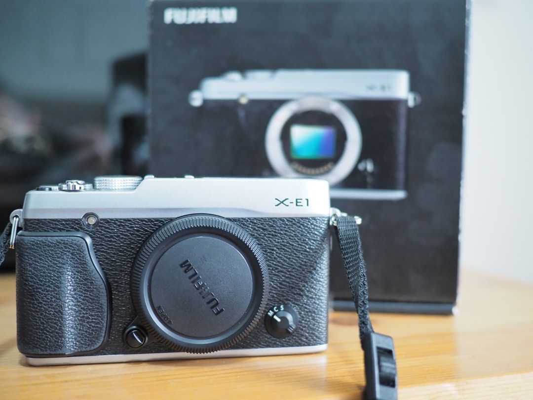 Fujifilm X-E 1, Photography, Cameras on Carousell