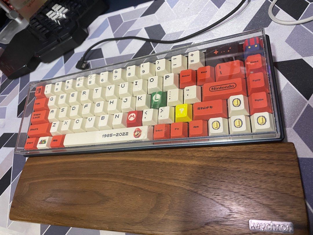 Keychron K6 65% keyboard + 2 sets of keycaps + cover , Computers & Tech ...