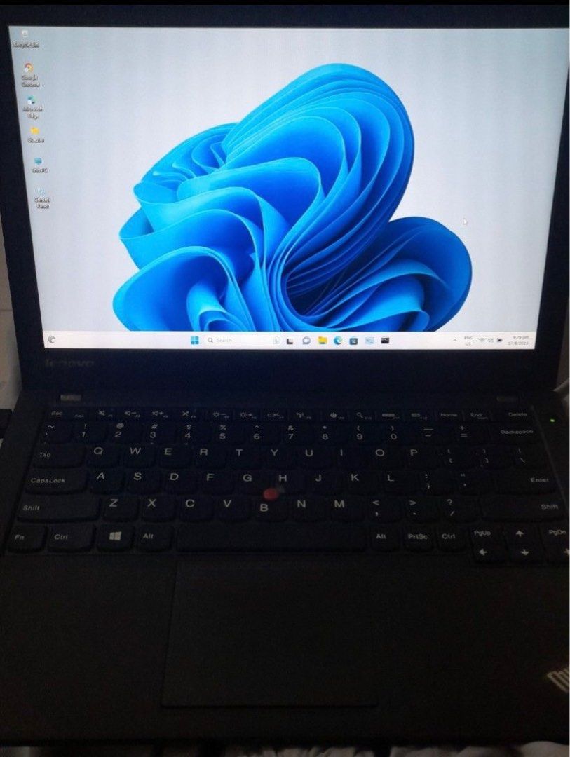 Lenovo Thinkpad i7-4600U 8GB ram X240, clean windows 11 installed, 電腦＆科技, 手提電腦 - Carousell