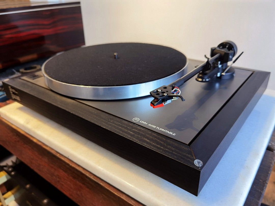 Linn Axis Turntable, Audio, Other Audio Equipment on Carousell